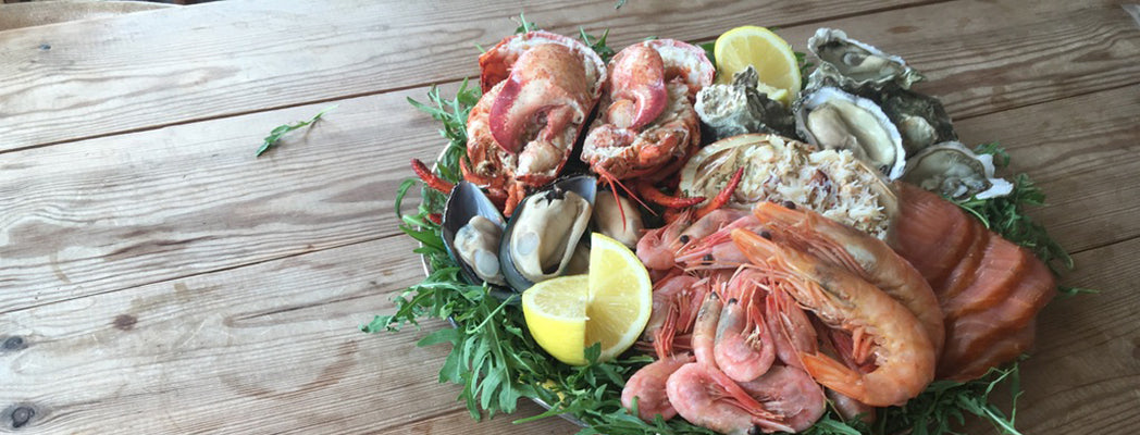 How to display your seafood platter – Colchester Oyster Fishery